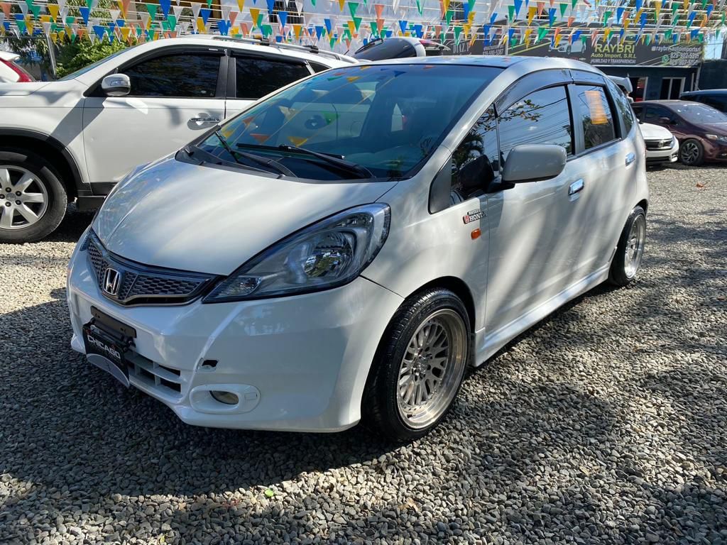 Honda Fit LX 2013 en Santo Domingo Norte