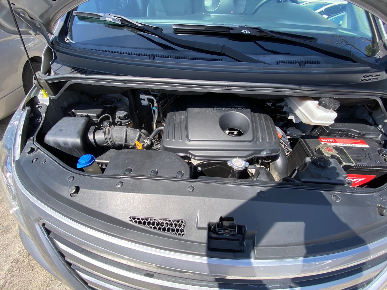 Hyundai Grand Starex Básico 2018 en Santo Domingo Oeste