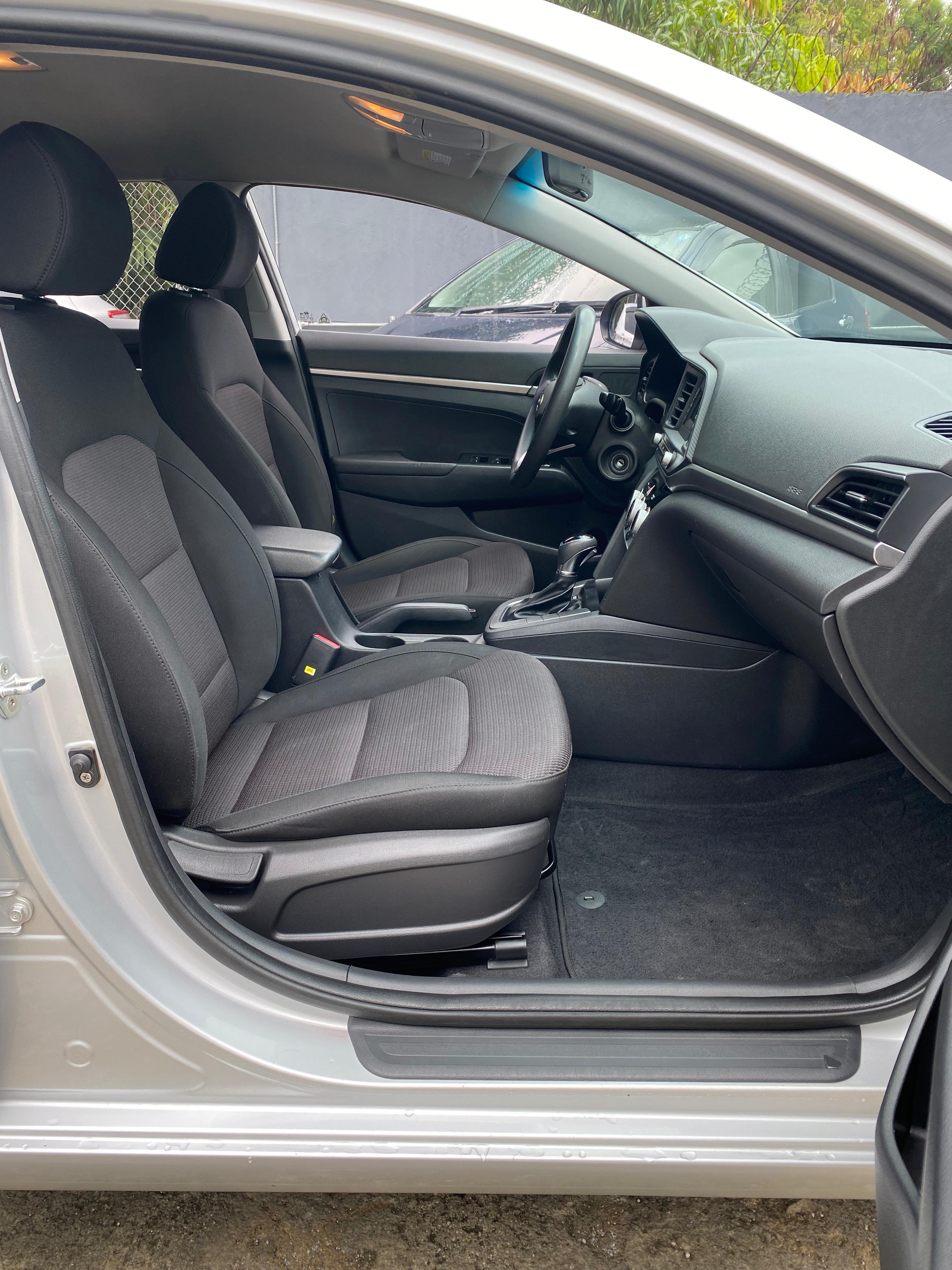 Hyundai Avante LPI 2019 en Santo Domingo Oeste