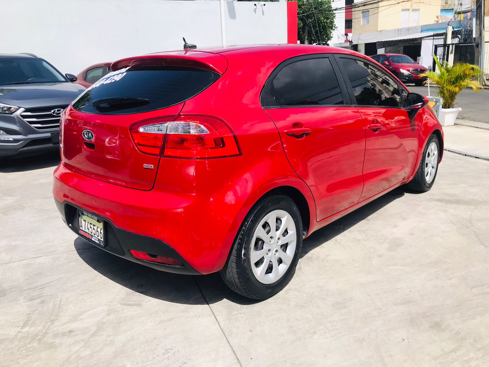 Kia Rio LX 2013 en Santo Domingo