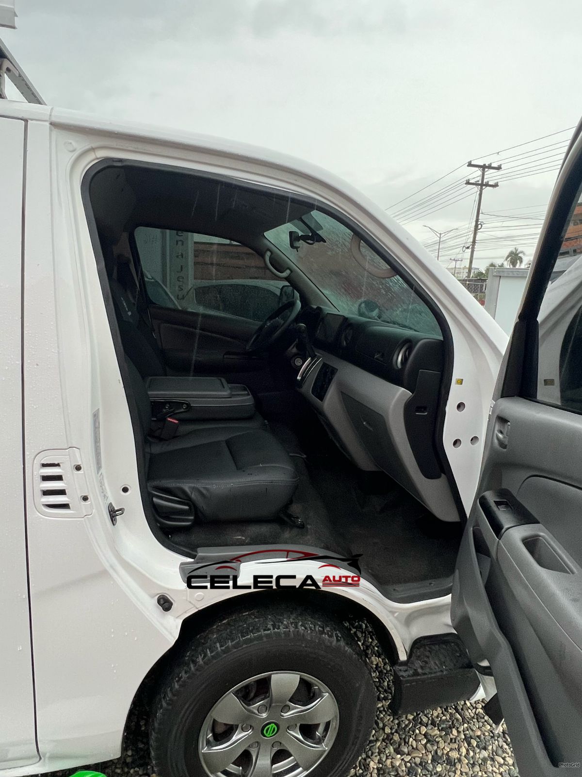 Nissan NV 350 2018 en Santo Domingo Norte