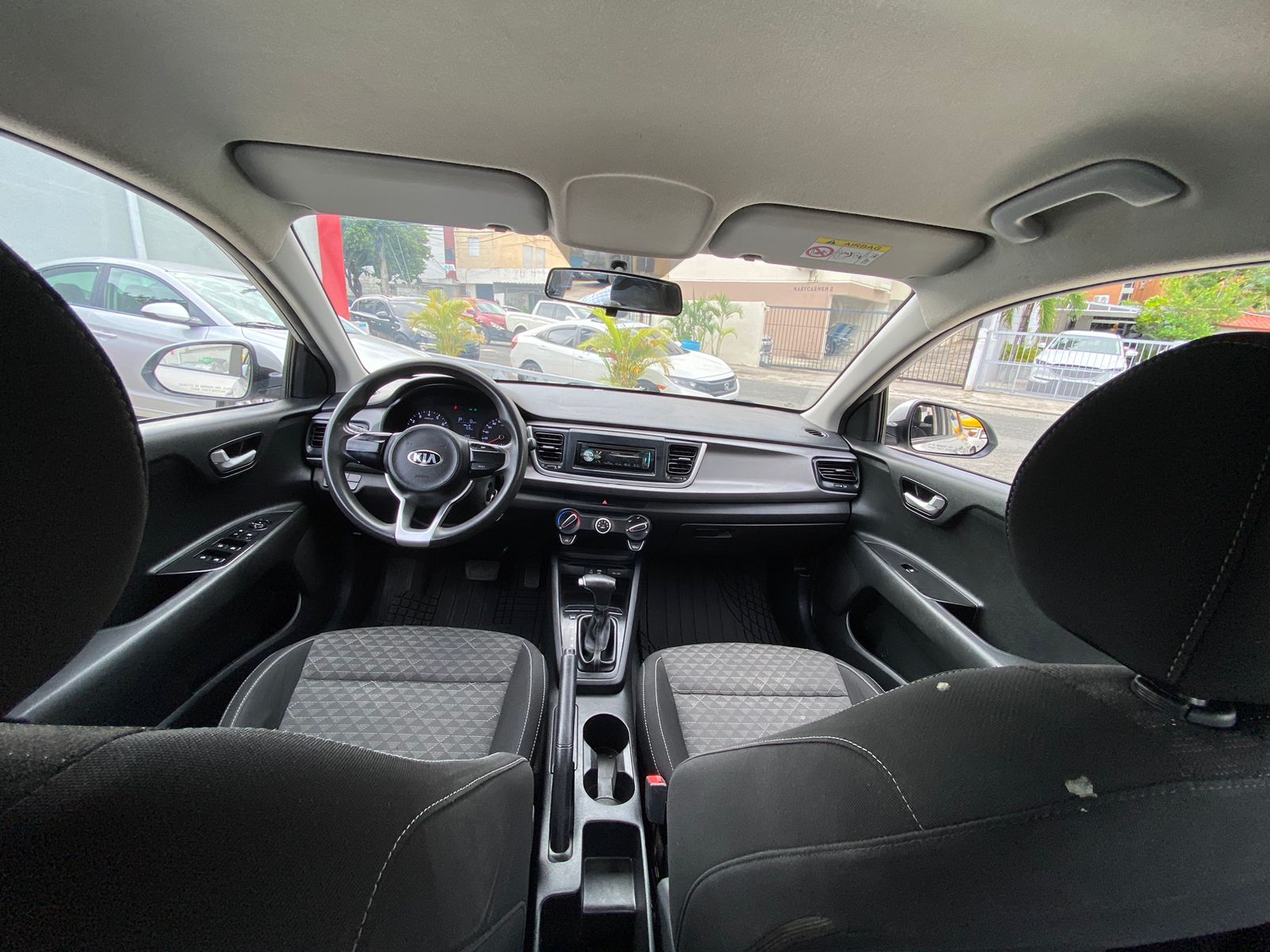 Kia Rio EX 2018 en Santo Domingo