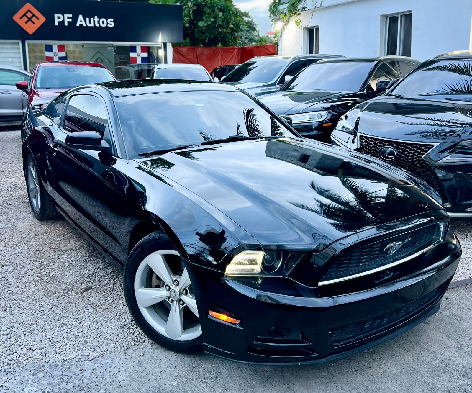 Ford Mustang Coupe 2014 en Santo Domingo