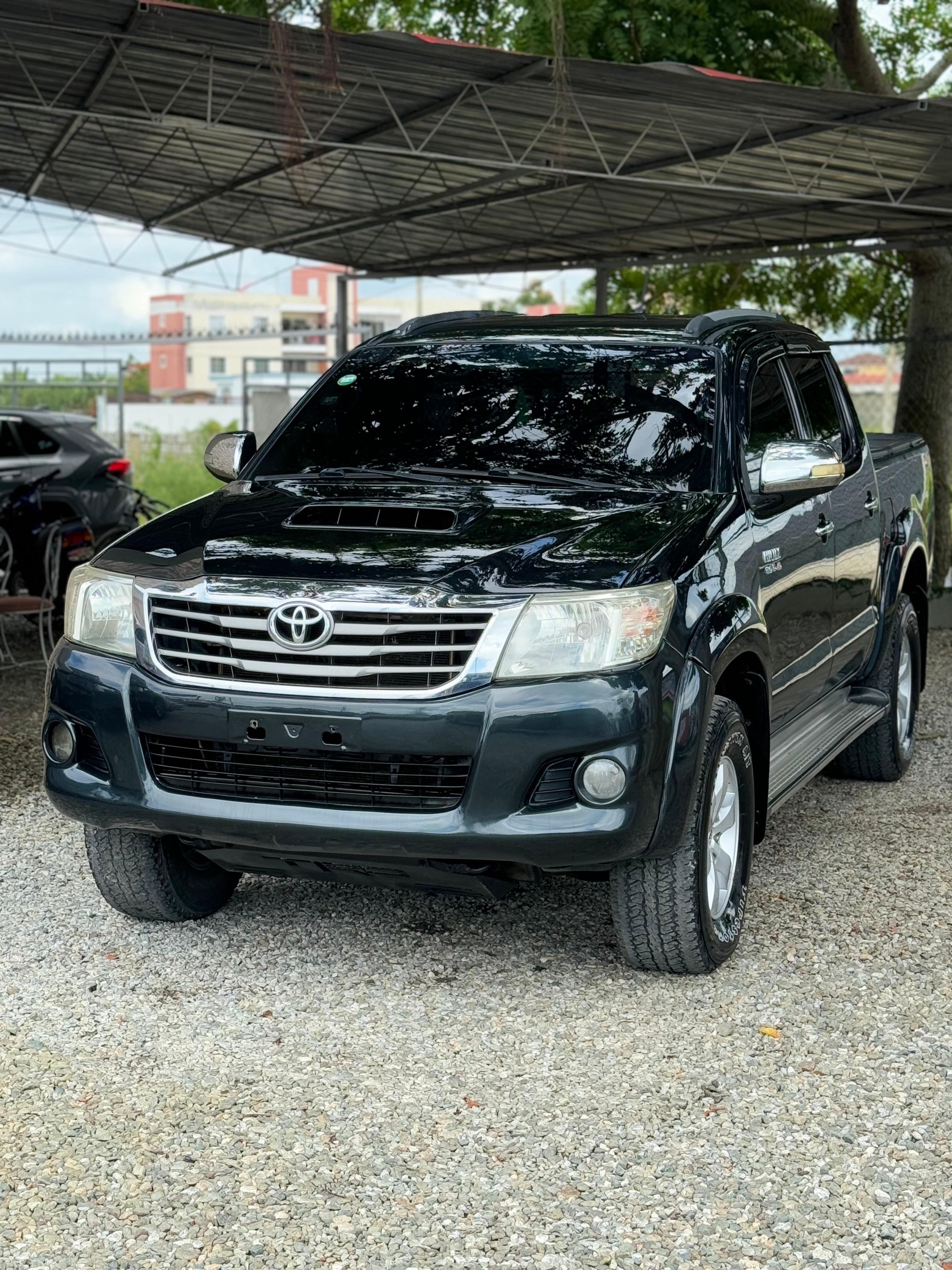 Toyota Hilux SRV 2012 en San Francisco de Macoris