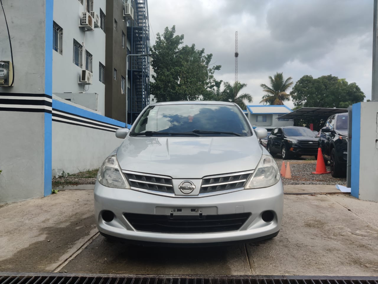 Nissan Tiida Latio 2010 en Santo Domingo Este